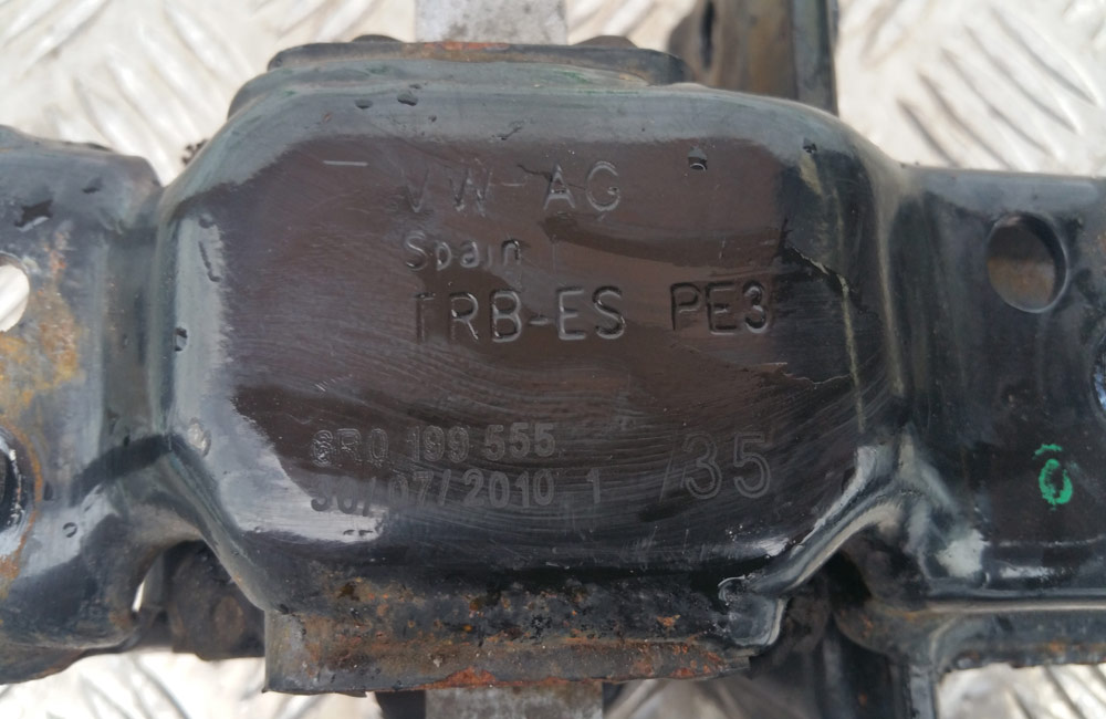 Audi A1 gearbox mount 1.6 TDI 6R0199555 | Used Car Parts UK