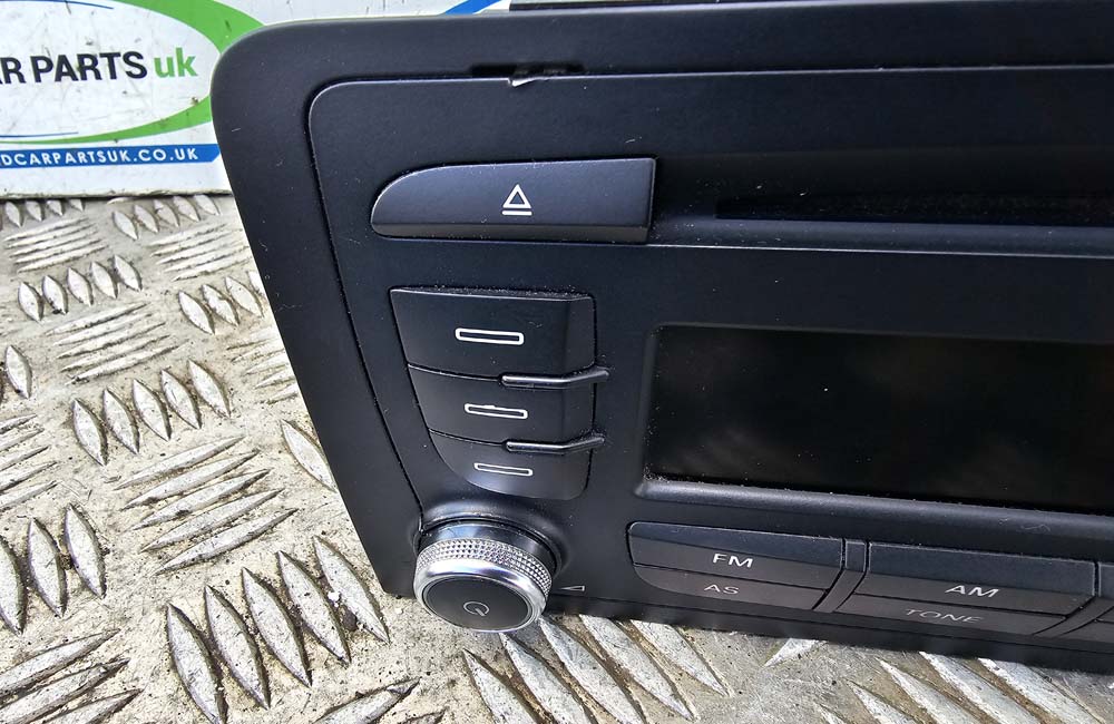 Audi A3 8P Concert CD Player 8P0035186S | Used Car Parts UK