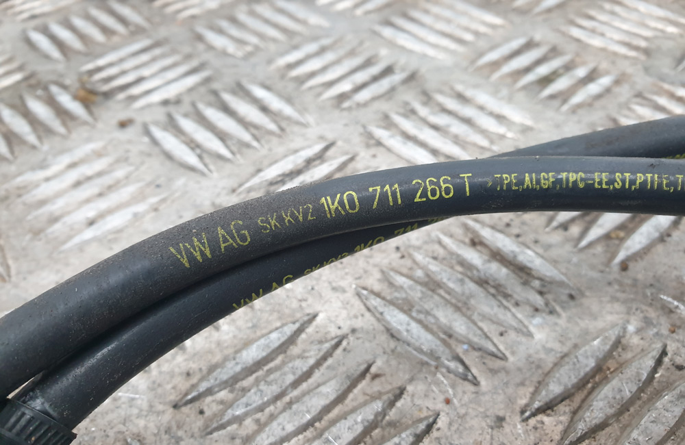 Audi A3 8P gear cables linkages 1.9 TDI 5 Speed | Used Car Parts UK