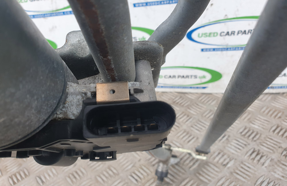 Audi A6 C6 front wiper motor linkages | Used Car Parts UK