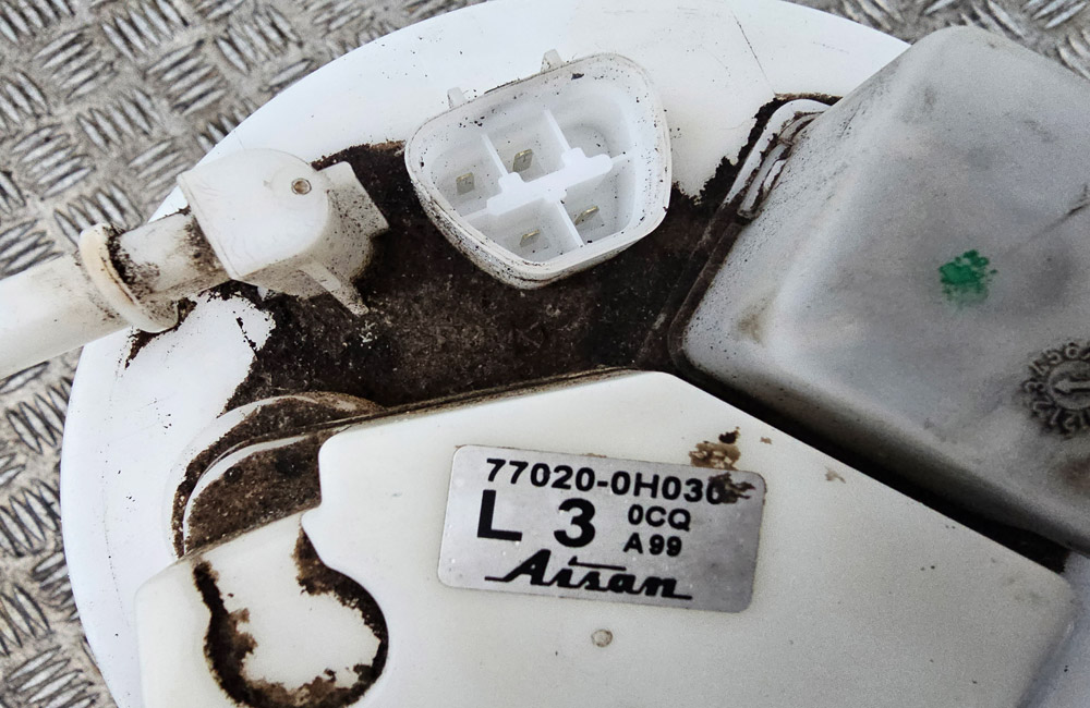 Citroen C1 MK1 Petrol Fuel Pump 77020-0H030 | Used Car Parts UK