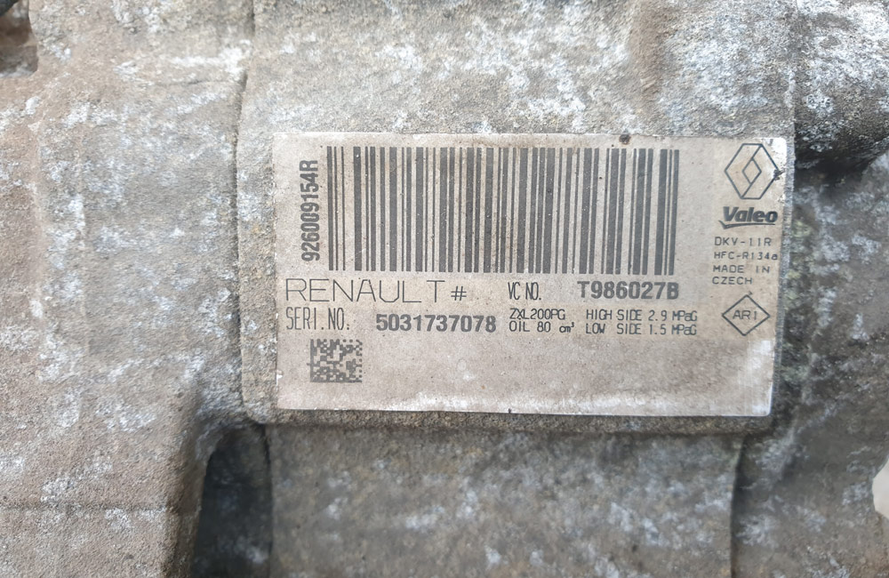 Dacia Duster air con pump 926009154R | Used Car Parts UK