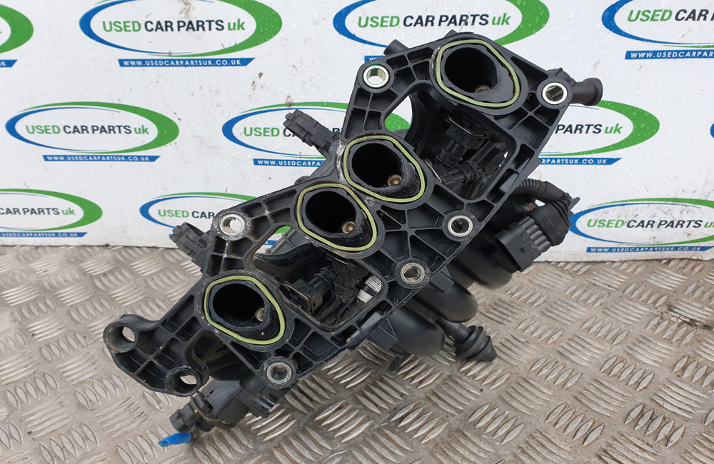 Fiat 500 inlet intake manifold 55250529 | Used Car Parts UK