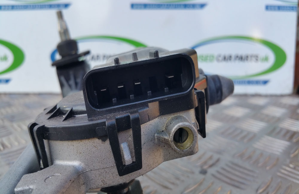 Fiat 500 front wiper motor mech linkages | Used Car Parts UK