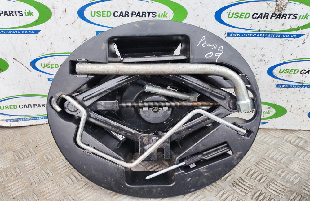 Fiat Panda Wheel Jack Set Tool Kit 51716187 | Used Car Parts UK