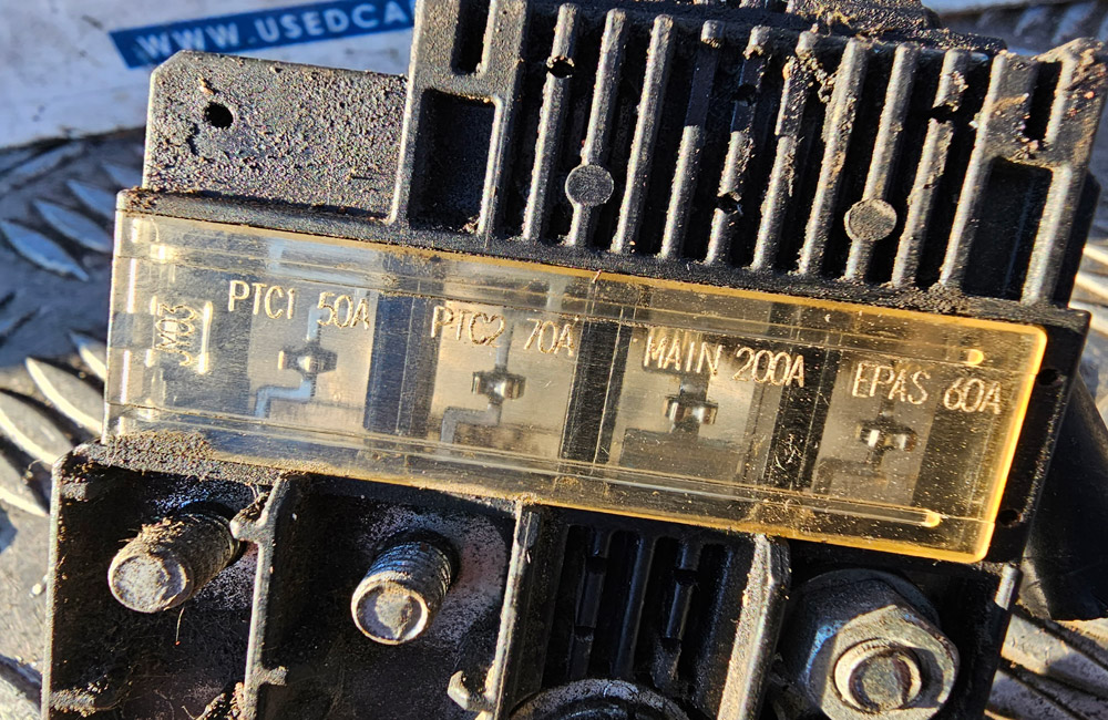 Ford Fiesta MK7 1.2 Battery Terminal Fuses | Used Car Parts UK