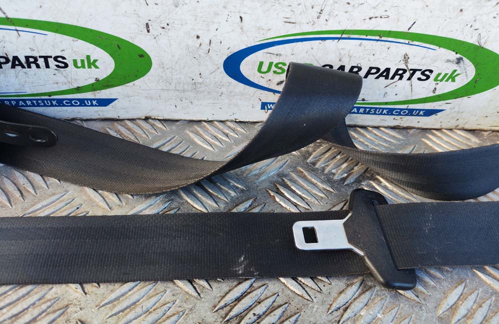 Ford Fiesta MK7 Front Right Seat Belt 8V51-B61294-CJ | Used Car Parts UK