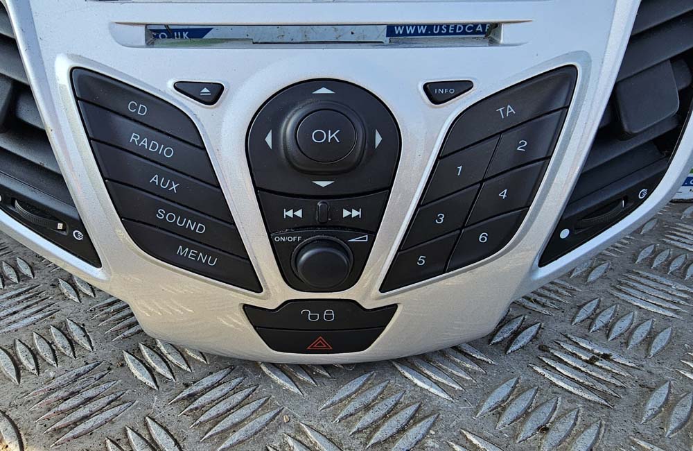 Ford Fiesta MK7 Stereo Controls 8A6T18K811AD | Used Car Parts UK