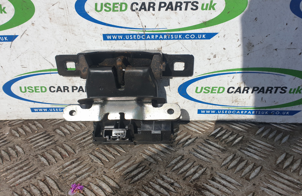Ford Fiesta MK7 boot tailgate catch lock motor | Used Car Parts UK