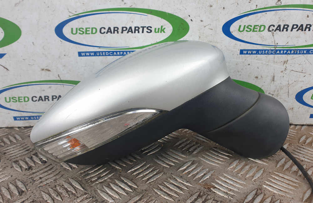 Ford Fiesta MK7 door wing mirror right silver | Used Car Parts UK