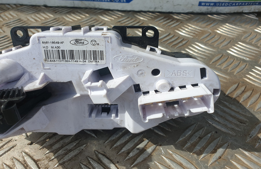 Ford Fiesta MK7 heater control panel No AC | Used Car Parts UK