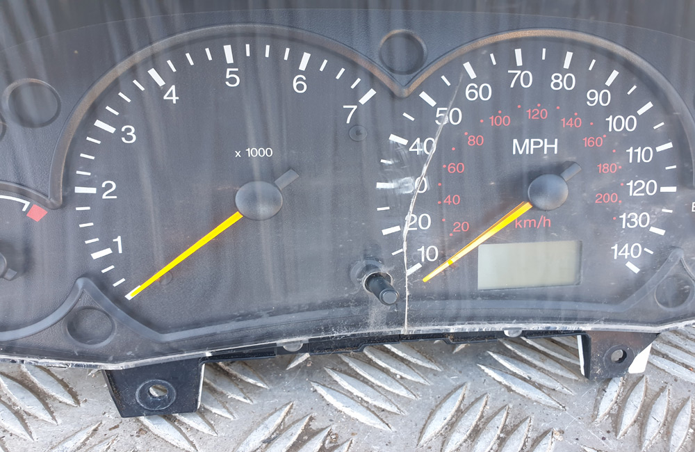2004 ford focus speedometer problems