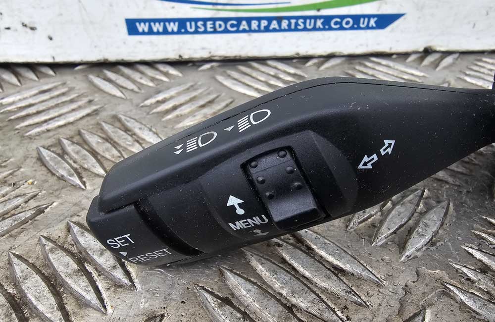 Ford Focus MK2 Headlight Indicator Control Switch | Used Car Parts UK