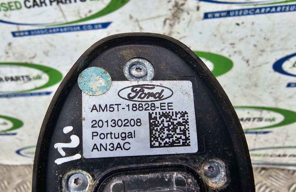 Ford Focus MK3 Roof Aerial Base Antenna AM5T-18828-EE | Used Car Parts UK