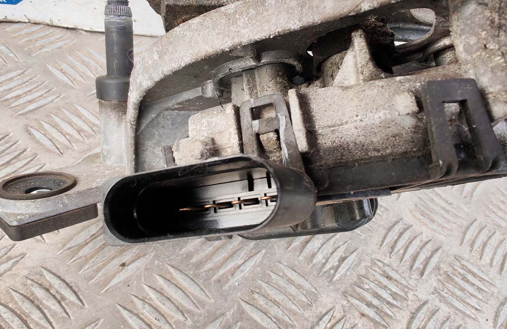 Ford Mondeo MK4 Front Wiper Motor Linkage | Used Car Parts UK