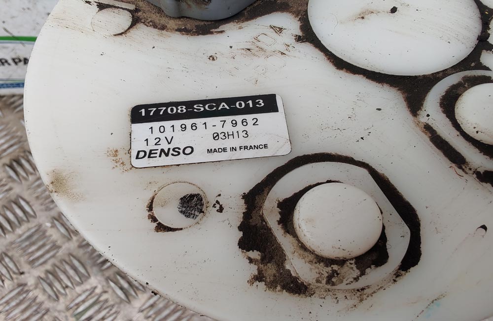Honda CRV MK2 2.0L Petrol Fuel Pump 17708-SCA-013 | Used Car Parts UK