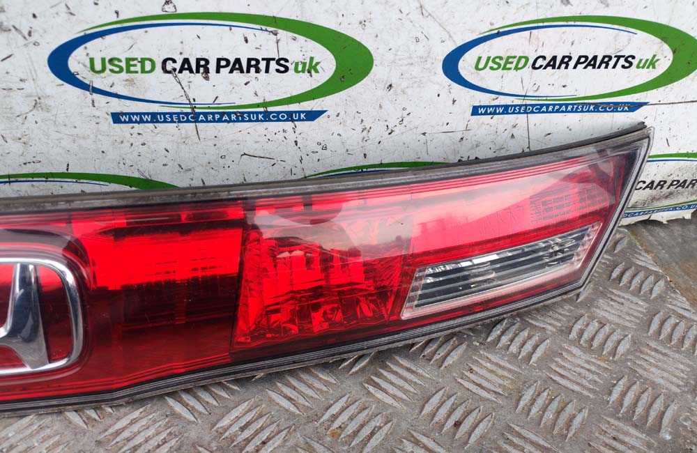 Honda Civic MK8 Rear Middle Centre Brake Light | Used Car Parts UK
