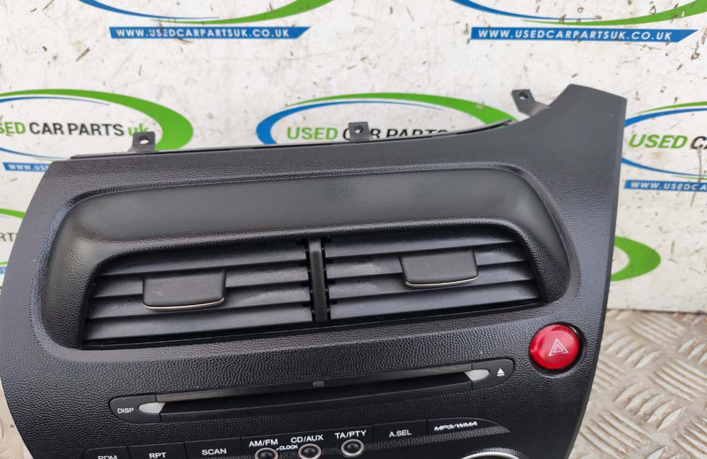 Honda Civic MK8 CD Player Radio 39100-SMG-E014-M1 | Used Car Parts UK