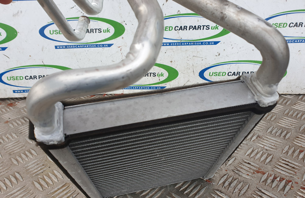 Kia Ceed MK1 heater matrix radiator | Used Car Parts UK