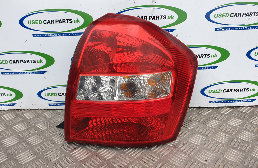 Kia Cerato drivers rear tail light | Used Car Parts UK