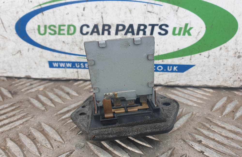 Kia Rio 2005-2011 heater resistor card | Used Car Parts UK
