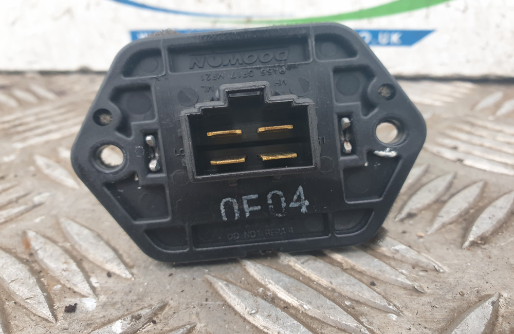 Kia Rio 2005-2011 heater resistor card | Used Car Parts UK