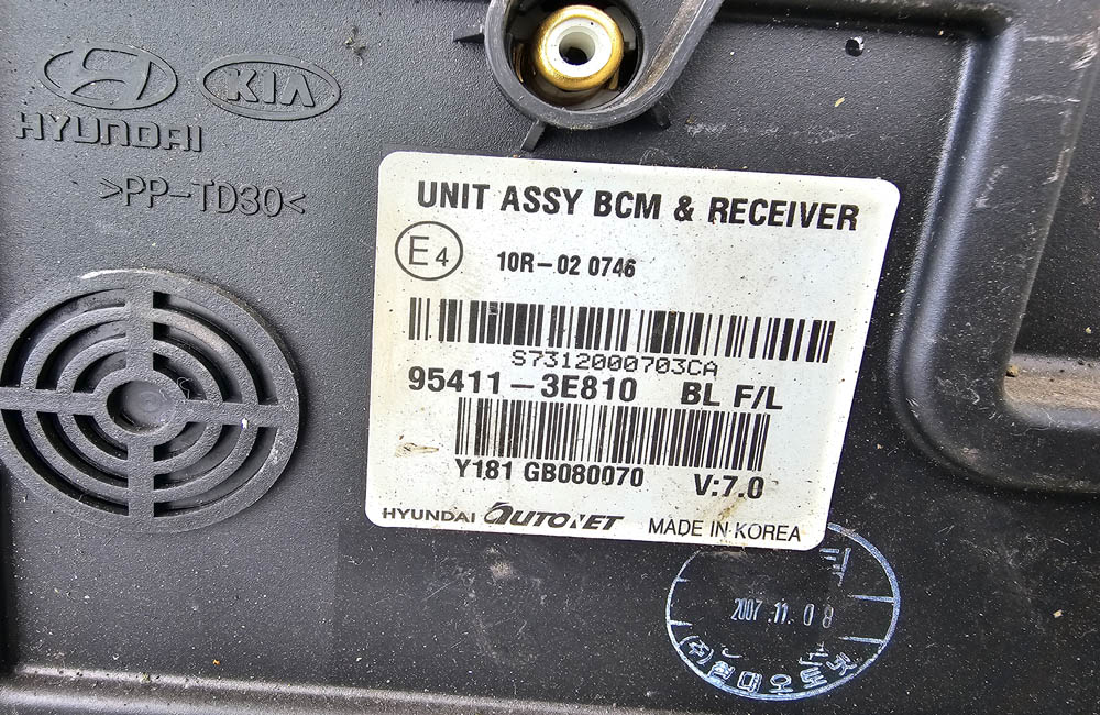 Kia Sorento MK1 BCM 95411-3E810 | Used Car Parts UK