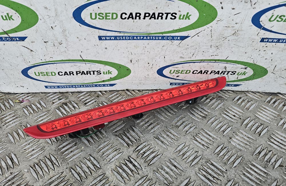 Kia Sportage Rear Middle Brake Light MK2 | Used Car Parts UK