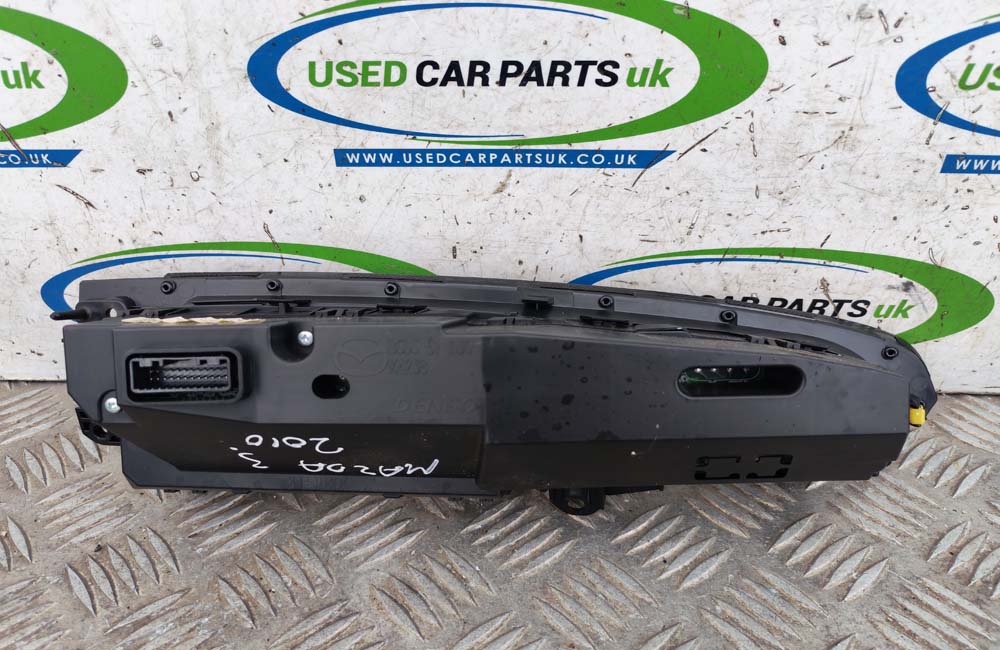 Mazda 3 MK2 Dash Display Screen 461000-7205 | Used Car Parts UK