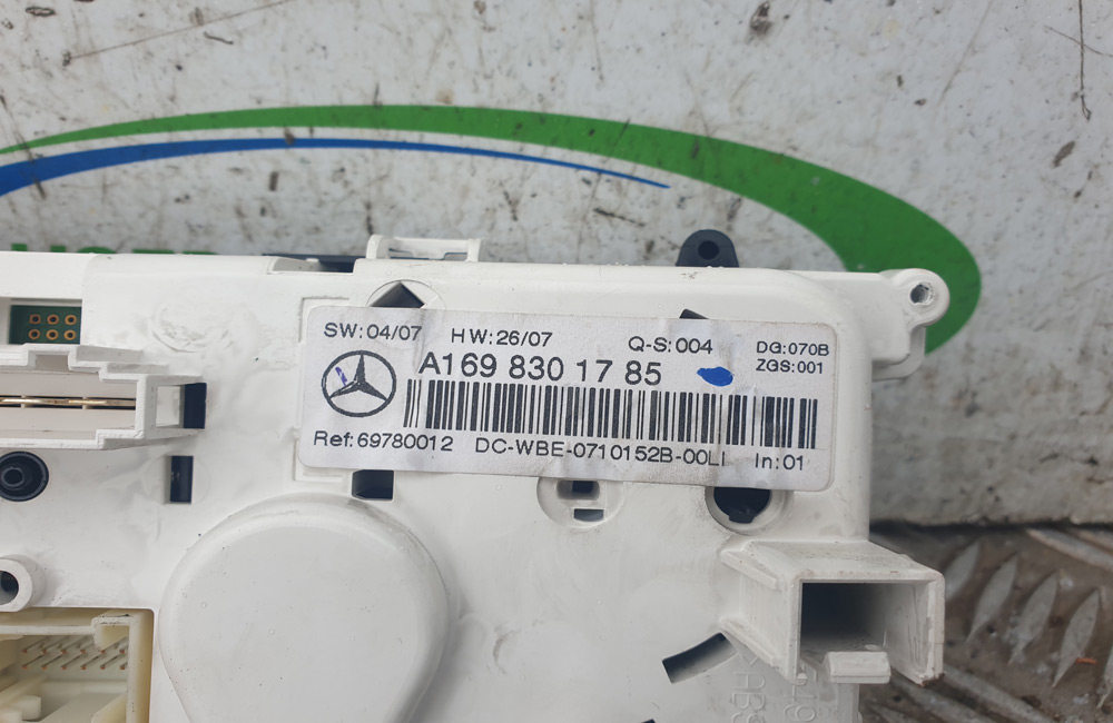 Mercedes A Class W169 heater control panel | Used Car Parts UK