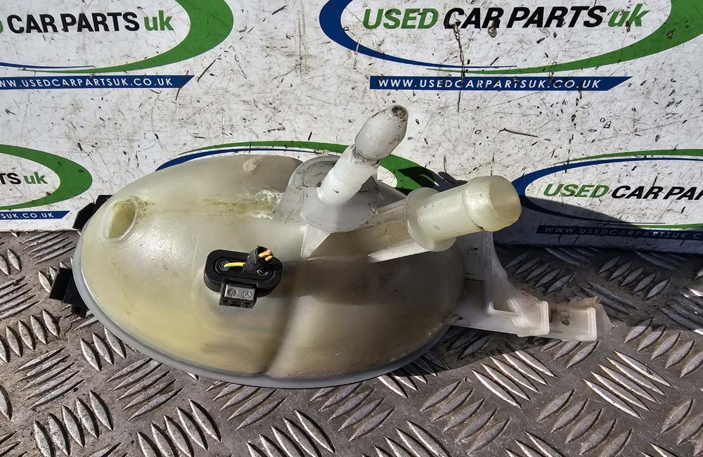 Mercedes C Class W204 Expansion Tank A2045000549 | Used Car Parts UK