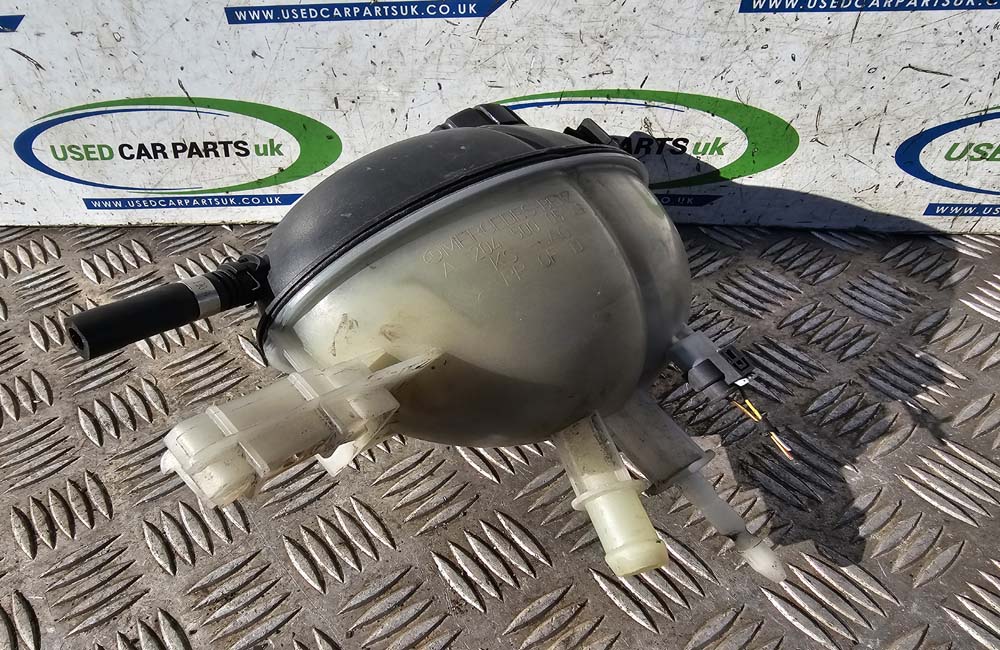 Mercedes C Class W204 Expansion Tank A2045000549 | Used Car Parts UK