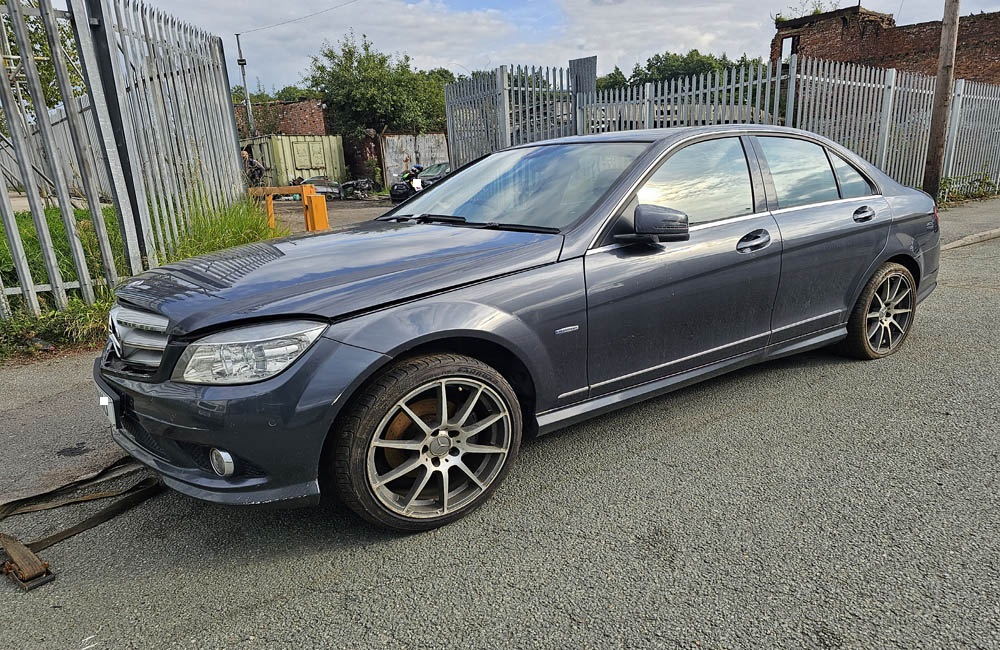 Mercedes C Class W204 Brake Master Cylinder | Used Car Parts UK