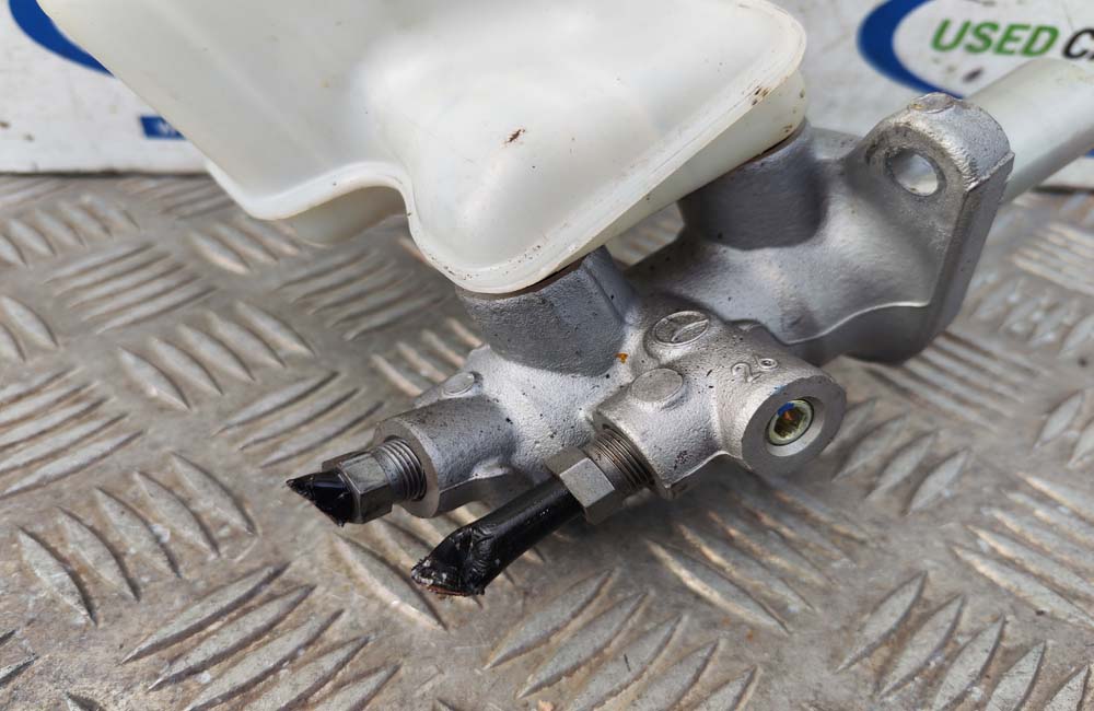 Mercedes E-Class W212 Brake Master Cylinder | Used Car Parts UK