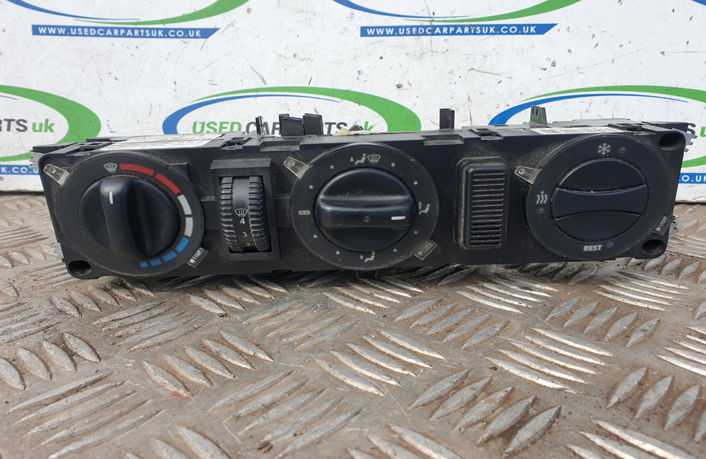 Mercedes Vito W638 heater climate control | Used Car Parts UK
