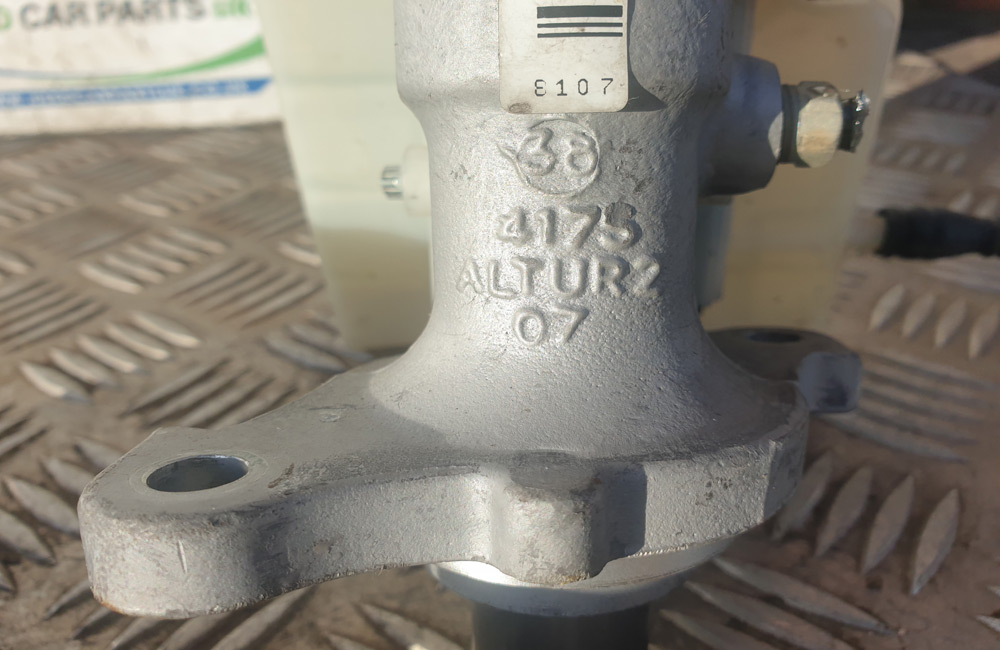 Mini Cooper R56 brake master cylinder 1.6 petrol | Used Car Parts UK