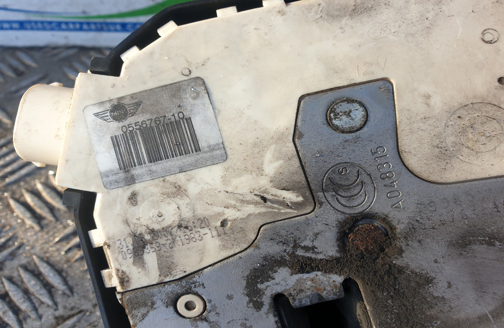 Mini Cooper R56 drivers right door lock motor catch | Used Car Parts UK