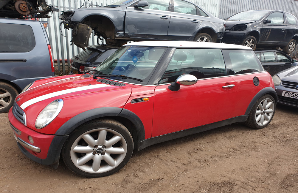 Mini One R50 rear wiper motor 7036154-06PLH03 | Used Car Parts UK