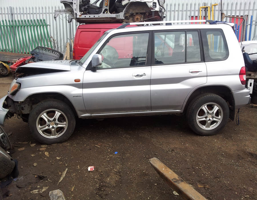 Mitsubishi Shogun Pinin quarter window rear left | Used Car Parts UK