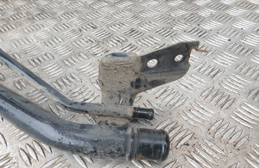 Nissan Almera DCI fuel filler neck diesel pipes | Used Car Parts UK