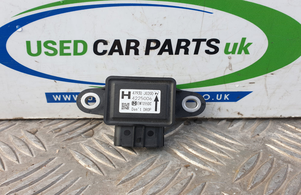 Nissan Juke yaw rate sensor 47930JG200 EWTS55DC | Used Car Parts UK
