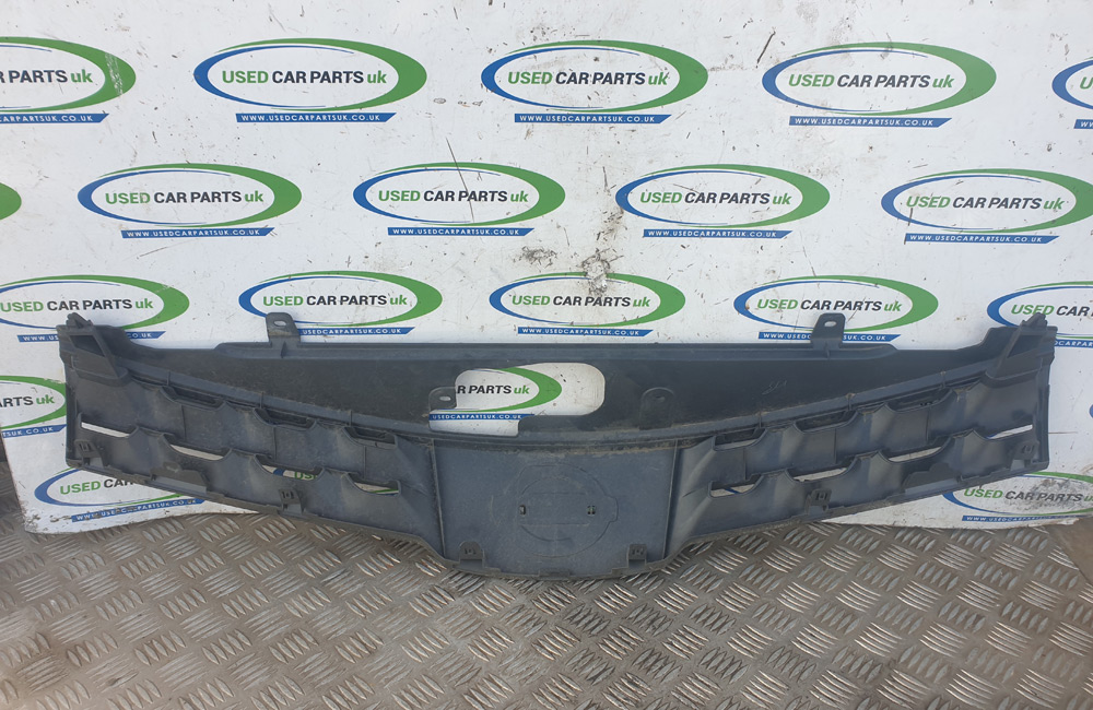 Nissan Note MK1 front grille grey | Used Car Parts UK