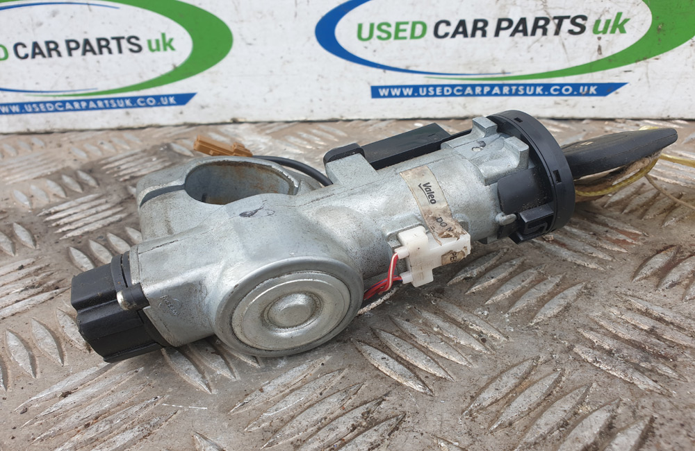 Nissan Note MK2 ignition barrel key fob blade | Used Car Parts UK