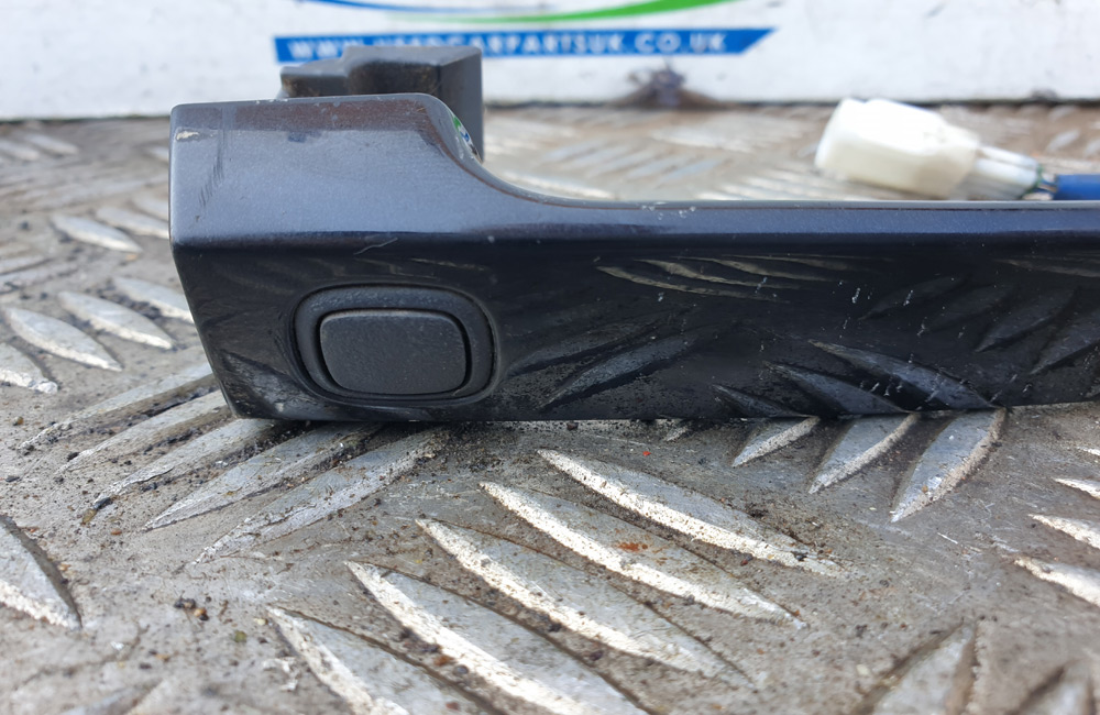 Nissan Note Tekna MK2 door handle outer | Used Car Parts UK