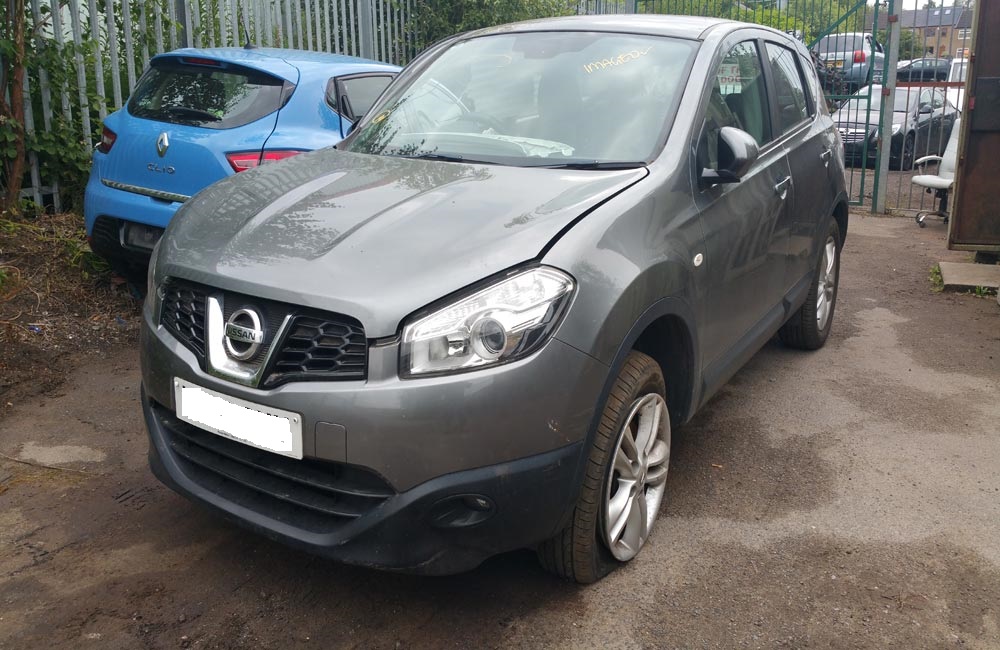 Nissan Qashqai 1.6 inlet intake manifold | Used Car Parts UK