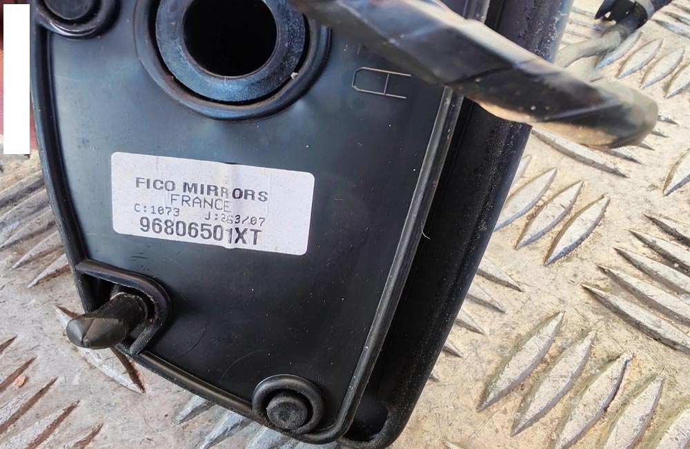 Peugeot 207 2006-2009 Black Wing Mirror Drivers | Used Car Parts UK