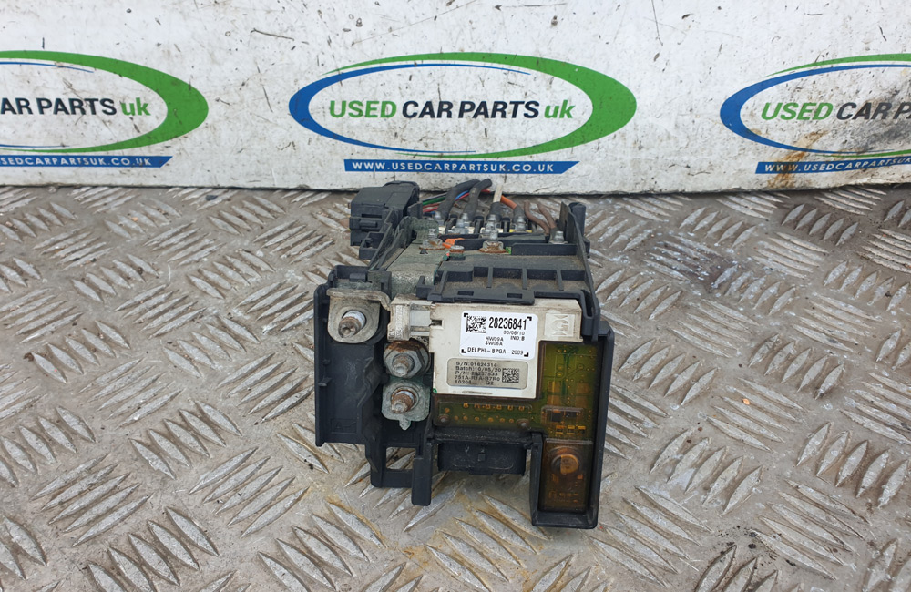 Peugeot 3008 MK1 fuse box voltage module | Used Car Parts UK