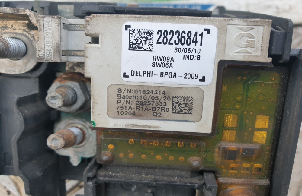 Peugeot 3008 MK1 fuse box voltage module | Used Car Parts UK