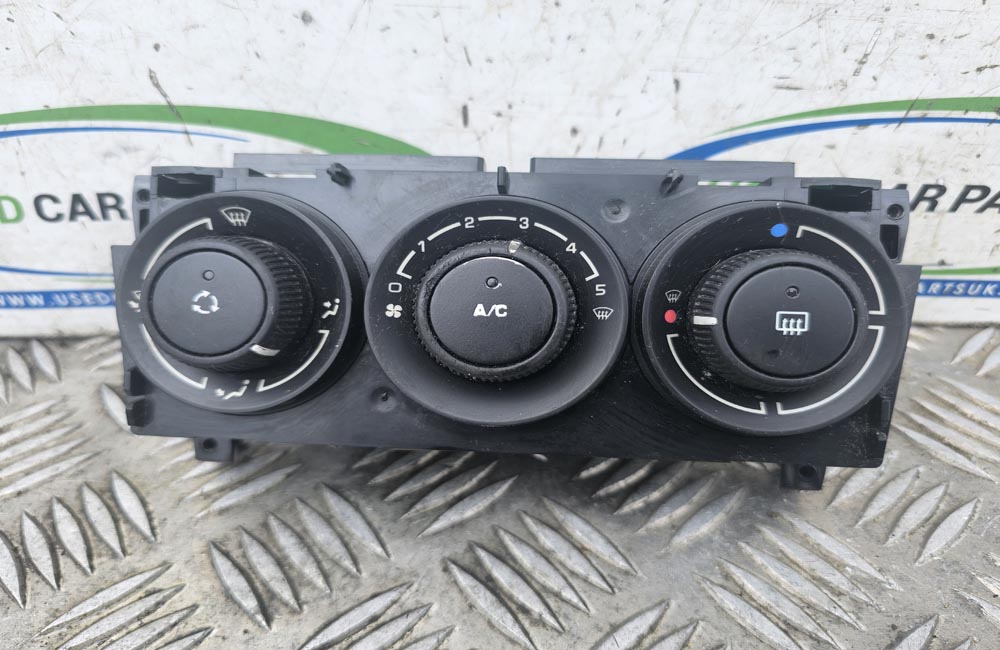 Peugeot 3008 MK1 Heater Control Panel 400017003 | Used Car Parts UK