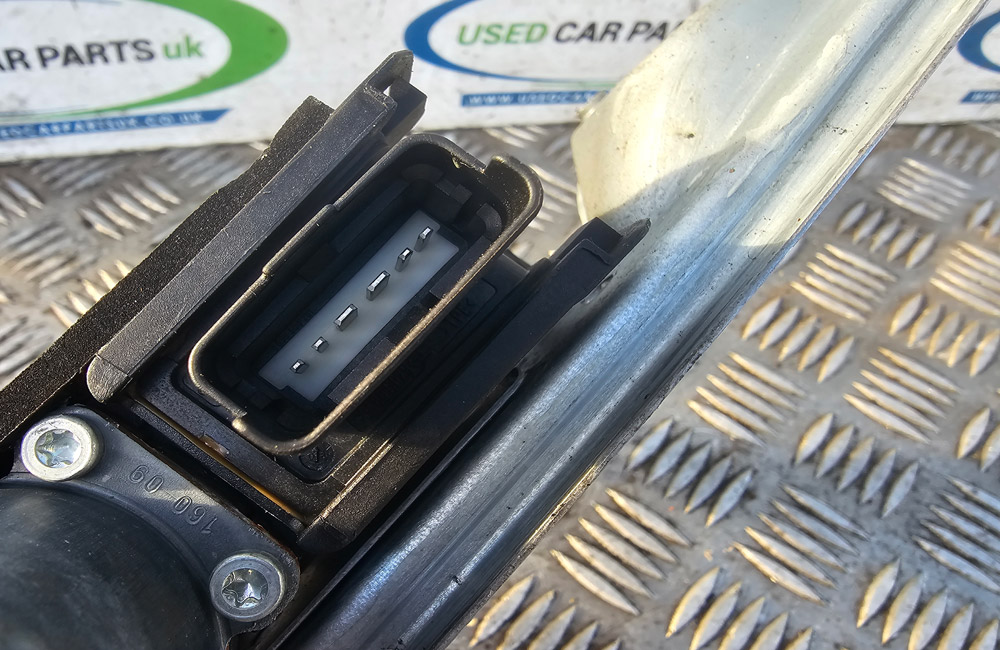 Peugeot 308 MK1 Rear Left Window Regulator Motor | Used Car Parts UK